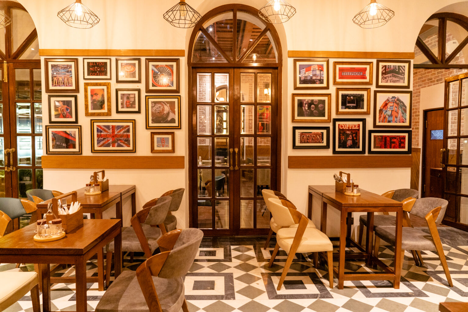 Le Coffee Cream – The Best Cafe in the Town